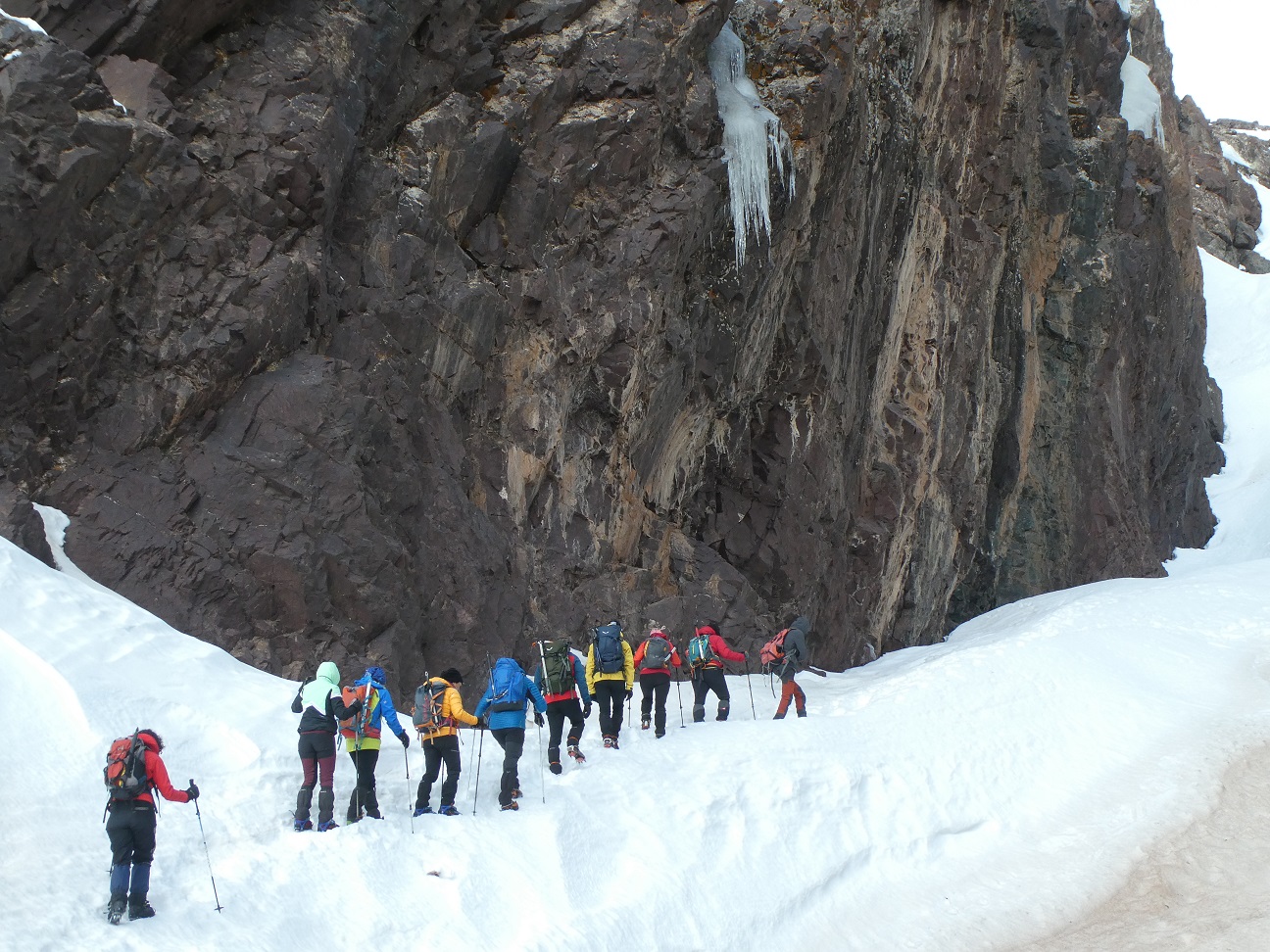AKIOUD – CARA NOROESTE – PALA NOROESTE EN SOLITARIO – ABRIL 2022