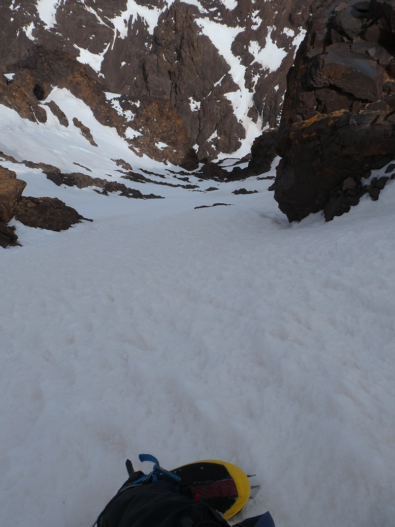 AKIOUD – CARA NOROESTE – PALA NOROESTE EN SOLITARIO – ABRIL 2022